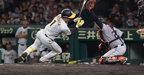 岡田監督、腹の虫治まらず「情けないなあ巨人は」 平内龍太が2球続けて森下翔太の顔面付近に投球 伝統の一戦が一転〝遺恨劇〟に（22ページ