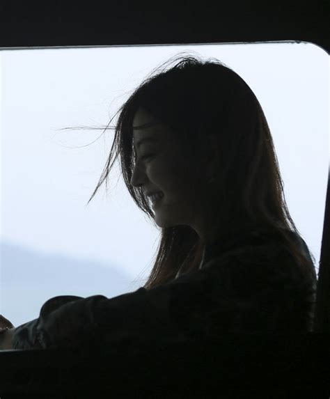 周冬雨做蛋糕合伙人齐助阵 张亮分析蛋液成侦探手机新浪网