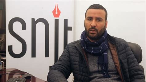 نقيب الصحفيين التونسيين يدعو سعيّد لسحب المرسوم 54 وإيقاف العبث Rt