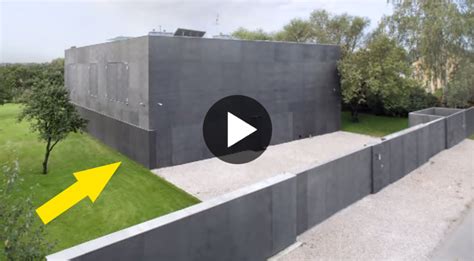 Esta Casa Parece Um Bloco De Betão Mas Quando Se Transformar Tá