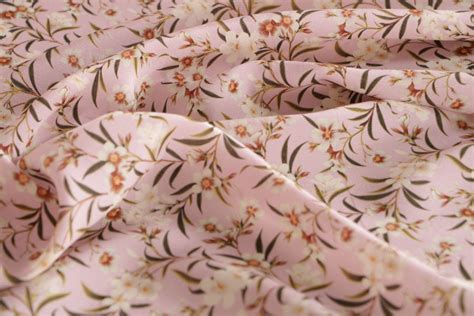 High Quality Floral Fabrics For Dressmaking And Fashion