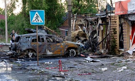 Седум лица загинаа во руски ракетен напад врз Вилњанск во Украина