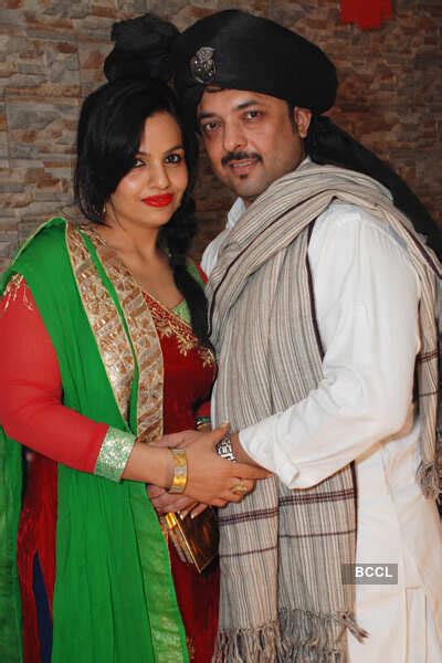 Sonia Sachdev Wedding Vrinda Dawda And Bhavin Mehtas Pre Wedding