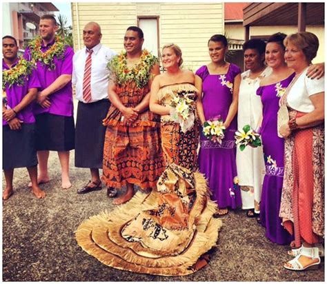 Tabuadrau Designs Photo Credit Lauren Brooks Bolakoro Fiji Wedding