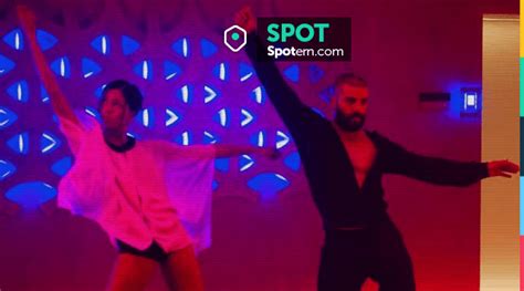 The Song That Makes Them Dance Kyoko And Nathan In Ex Machina Spotern
