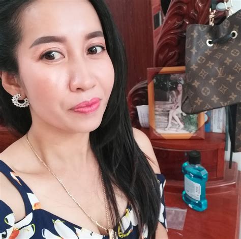 សិរី រត្ន័ សំអាងការ