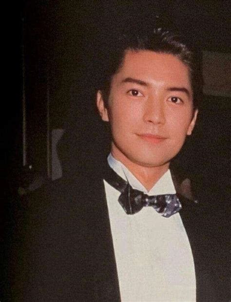 69岁尊龙近况罕曝光，曾饰演末代皇帝溥仪，隐居国外情感至今成谜