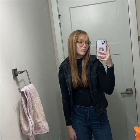 Ava Kellum👩‍🏭🪶avakellum เรื่องราว Snapchat ตลอดจน Spotlight และเลนส์