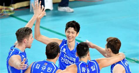 2패 뒤 4연승 삼성화재 남자부 1위 등극