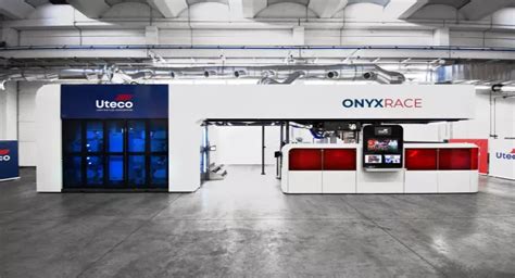 Onyx Race флексопечатна машина за големи тиражи