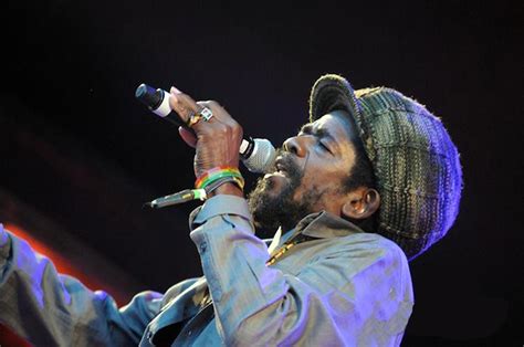 Reggae Legend Cocoa Tea At The Siren The Siren