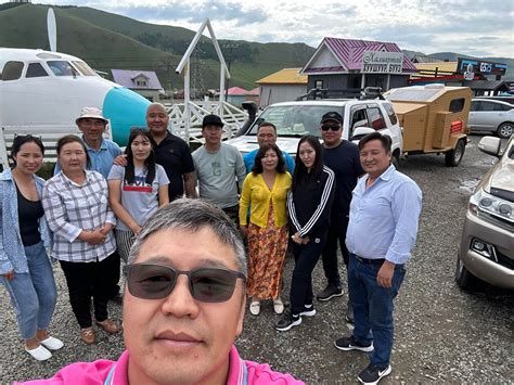 10 н жилийн Баянзүрх Барилгын Материалын Худалдааны Төв