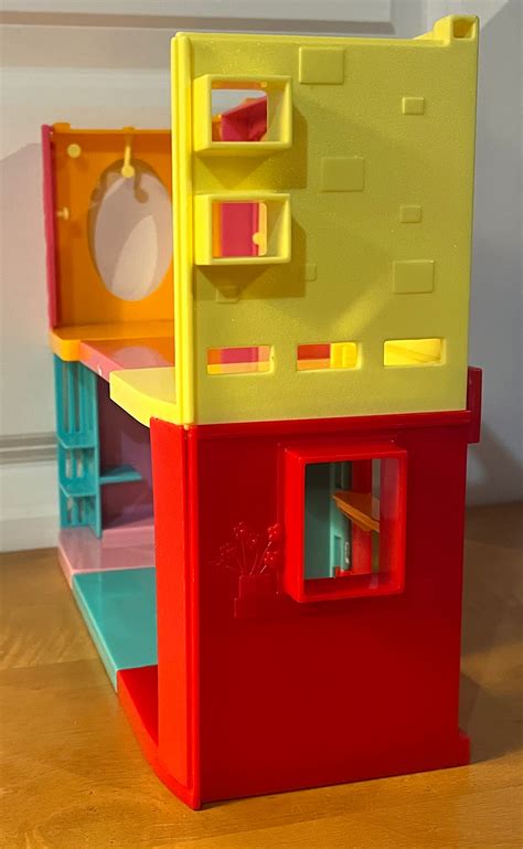 Vintage 2002 Polly Pocket Designer Mall Origin Products Ltd Doll Toys