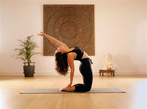 Yoga For Hikers Strength Flexibility And Mindfulness For The Trail