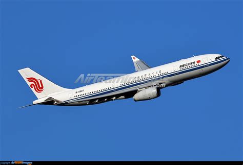 Airbus A330 243 Large Preview