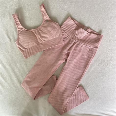 Boutinela Cameeli Sports Bra X Leggings Brand New Depop