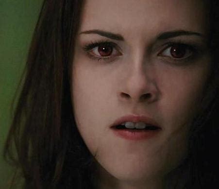 Bella As A Vampire Bella Red Eyes Bella Cullen Vampire Beautiful Face