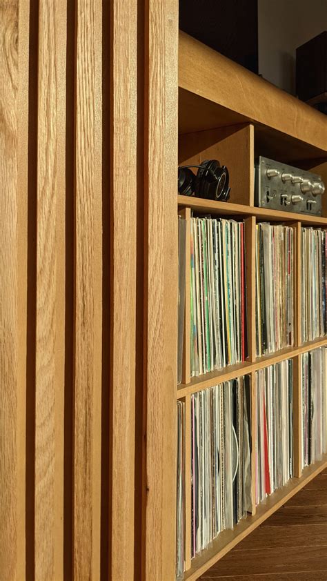 Unit 043 — Jj Boooth