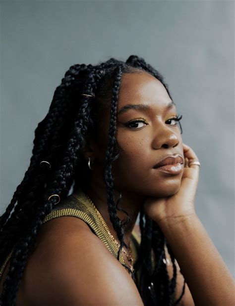 از بازیگر های حماسه وینکس بگم که