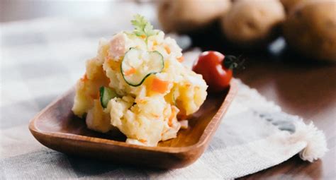 レンジで簡単！しっとりなめらか「ポテトサラダ」のレシピ 季節の食材のhow To アマノ食堂 アマノフーズ