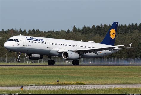 D AIRM Lufthansa Airbus A321 131 Photo By Pascal Weste ID 979996