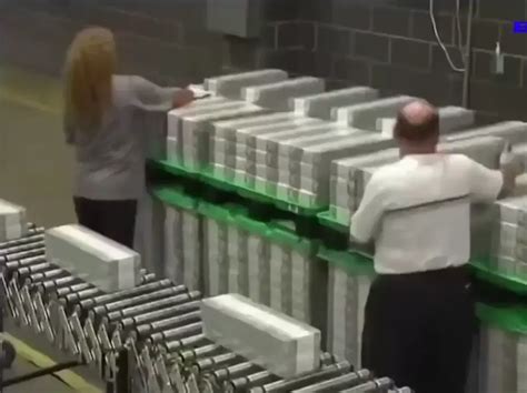 When Moass Hits Scrolller