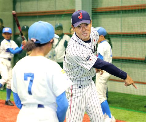 【侍ジャパン】稲葉監督、山田を「抱きしめたくなるような気持ち」「プレミア12」決勝戦の逆転3ランを回顧 スポーツ報知