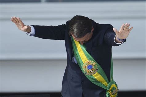 Bolsonaro vai passar a faixa presidencial para Lula Entenda Política Valor Econômico