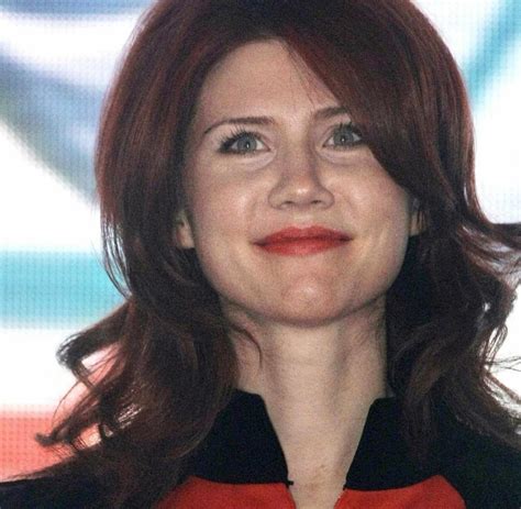 Russische Agentin Spionin Anna Chapman Hält Amerika Den Spiegel Vor Welt