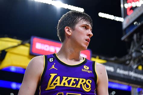 Austin Reaves Says His Dad Texted Him After He Received Technical Foul
