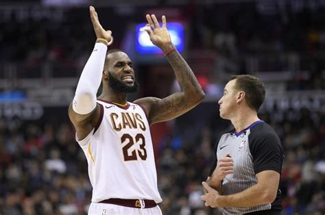 Lebron James Throws Ball Off The Backboard To Himself For A Dunk Early