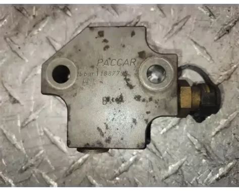 Paccar Mx 13 Epa 10 Fuel Injector In Kankakee Illinois P 13564