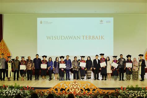 Selamat Kepada 7 Wisudawan/i Terbaik UNKARTUR tahun 2023