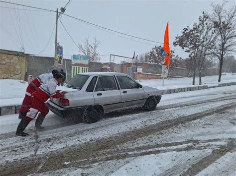 امدادرسانی هلال احمر به بیش از ۱۵ هزار نفر در برف و کولاک ایسنا