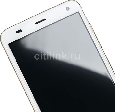 Характеристики Смартфон Fly Life Compact 4G золотистый (1107211 ...