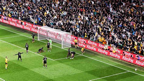 Trending Topics Wolves 2 0 Brentford Men S First Team News