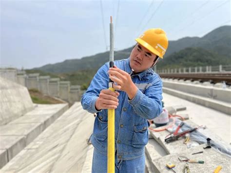 假期不打烊：广汕高铁施工质量验收进入冲刺阶段澎湃号·政务澎湃新闻 The Paper