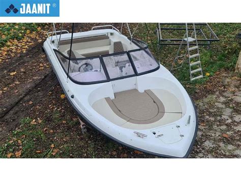 Jaanit 6020 Jaanit Navtični Center