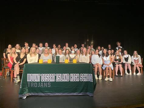 Mdi High School Inducts New Members Into National Honor Society
