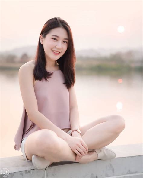 เปิดวาร์ป น้องปอย สาวพยาบาล น่ารักขนาดนี้ รู้สึกป่วยทันที สาวพยาบาลสวยๆ
