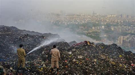 Blaze At Ghazipur Landfill Mcd Cites Methane Heat As Reasons Delhi