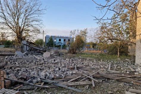 Обстріл Херсонщини за добу росіяни поранили 11 цивільних