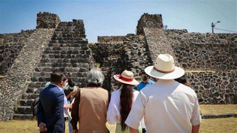 En el olvido pirámide de Los Reyes La Paz La Silla Rota