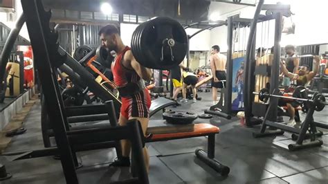 سی سی اسکوات برای تقویت عظله چهار سر ران💪💪💪💪 Youtube