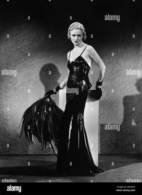 Cavalcade Irene Browne 1933 Tm And Copyright © 20th Century Fox Film Corpcourtesy Everett