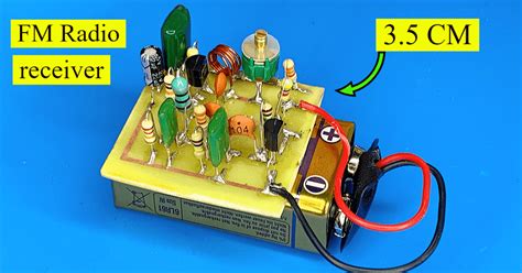 Build your own Crude FM Radio ~ inventor KR