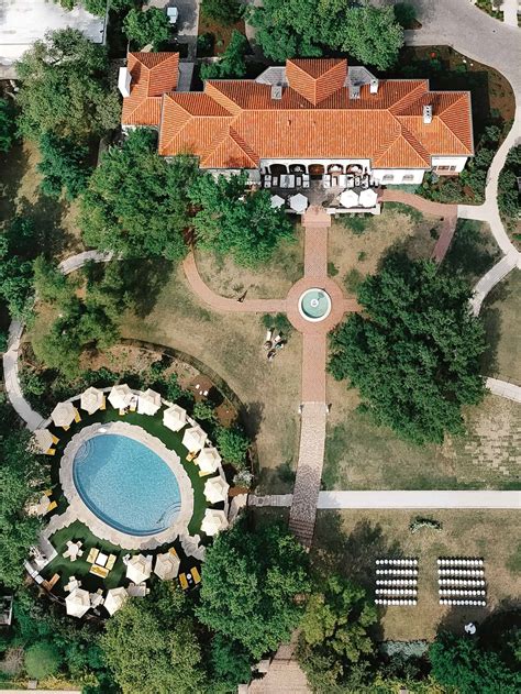 Commodore Perry Estate A Historic Austin Wedding Venue