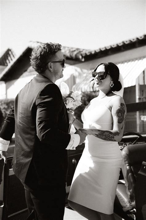 Retro Inspired Downtown Las Vegas Wedding With Feel And Focus