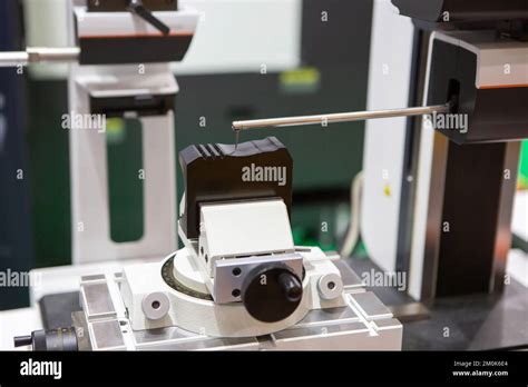 Hybrid Surface Texture Measuring System For Surface Roughness And Contour Measurement Industry