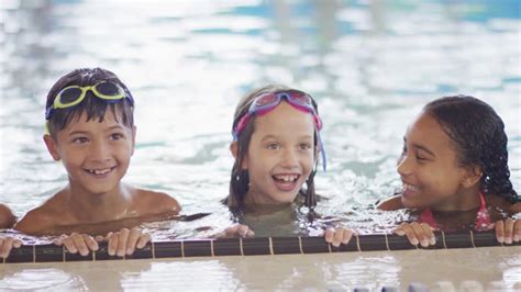 2181 Tween Girl Swim Stock Videos Footage And 4k Video Clips Getty